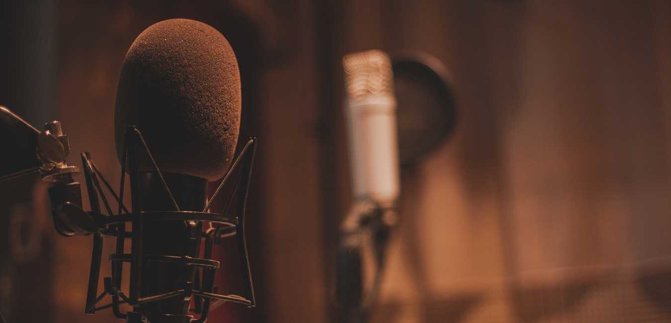 Casey Radio - Any Car Towing